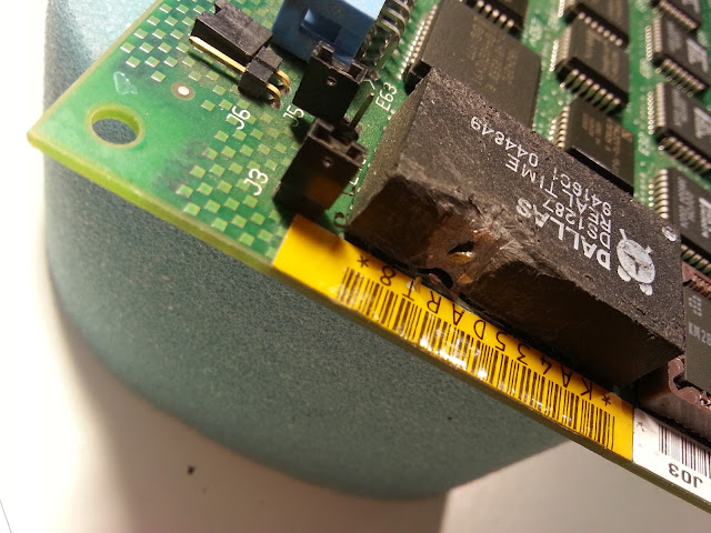 Restoring a DEC AlphaServer 2100: DALLAS DS1287 chip examined