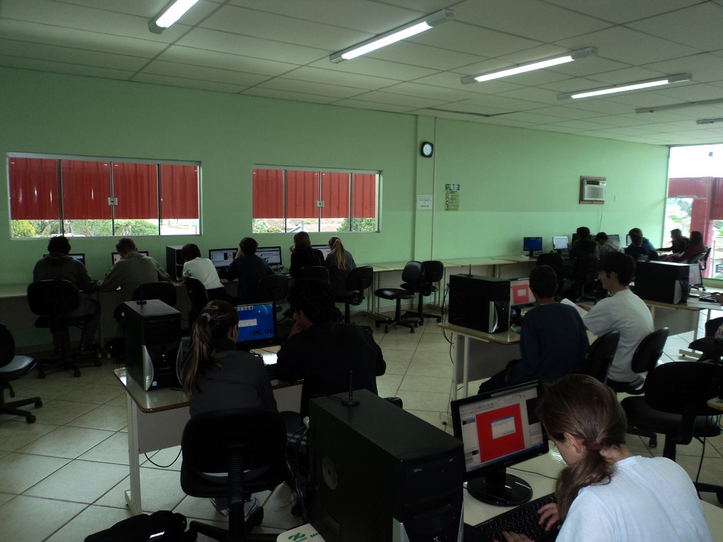 EEB Alinor Vieira Côrte: setembro 2012