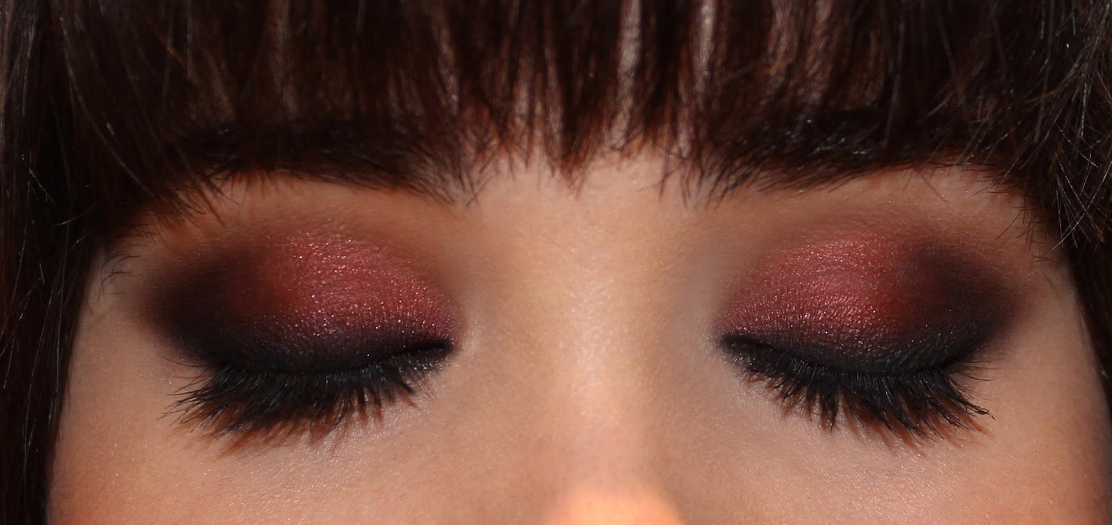 El rincón de Nora: Look granate y negro