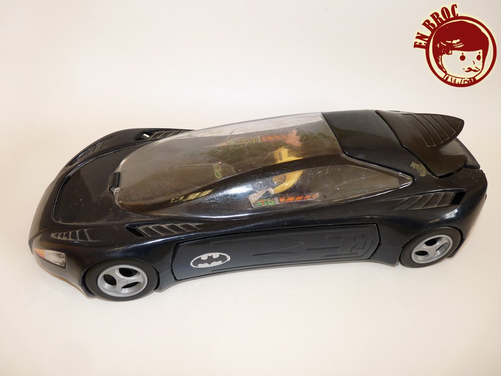 en-broc: Batman TAS : Bruce Wayne's street jet, 1994