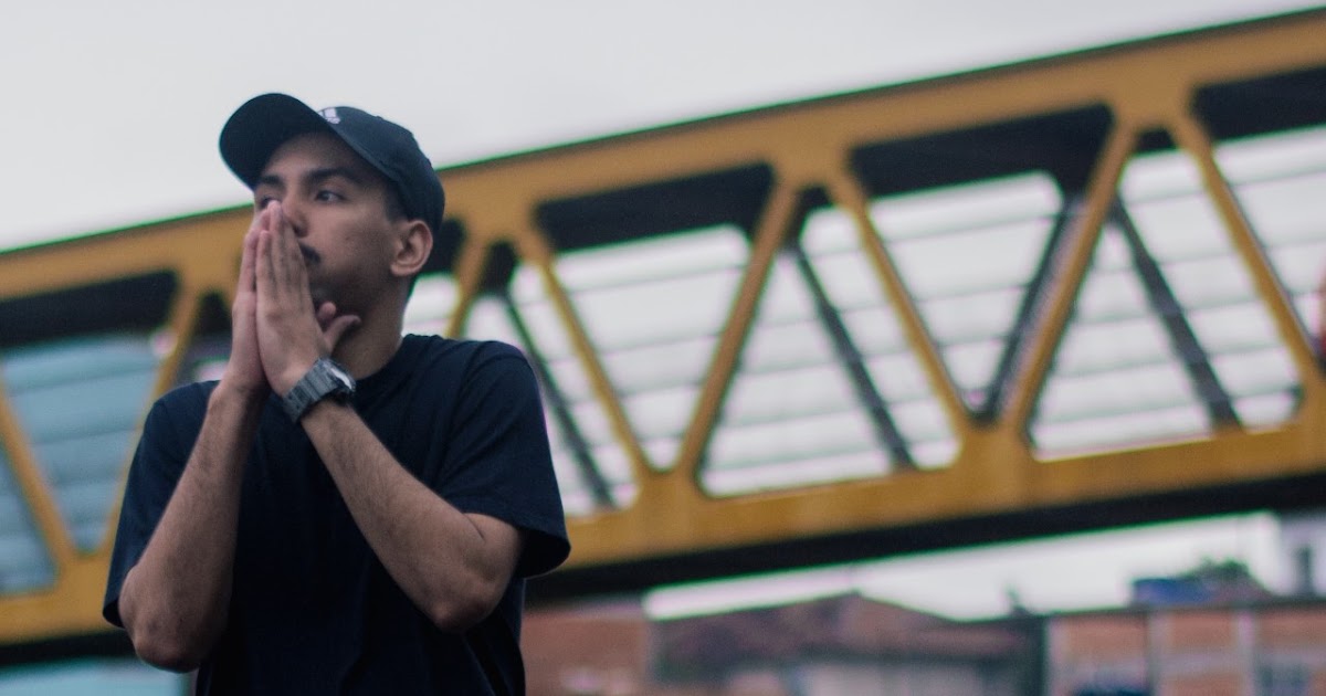 Ouça "Prefácio" o mais novo EP do rapper carioca FP.