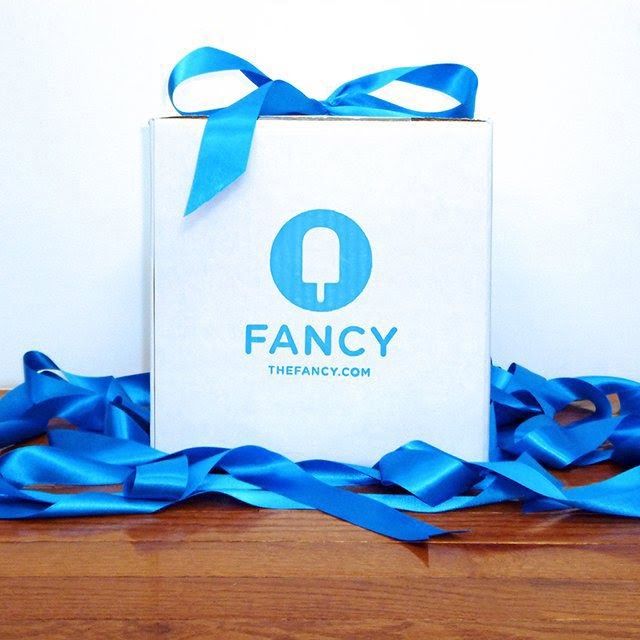 A Fine Mess: Review: Fancy Box (February)