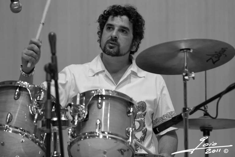 MUSICGRAFIAS © goio villanueva jazz photographer: Juan Chacon Tienda-2011