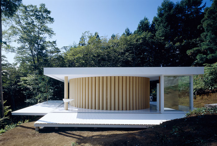 James Pedersen: PAPER HOUSE by Shigeru Ban