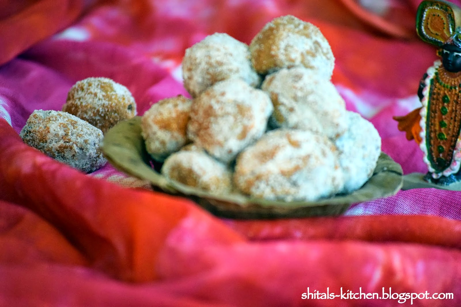 Shital's-Kitchen: Mathura Ke Pede