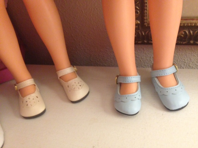The Savage Pea: Doll Shoe Sizes
