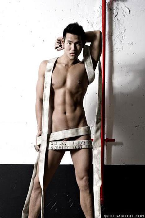 Hombres asiáticos : Rob Trinh