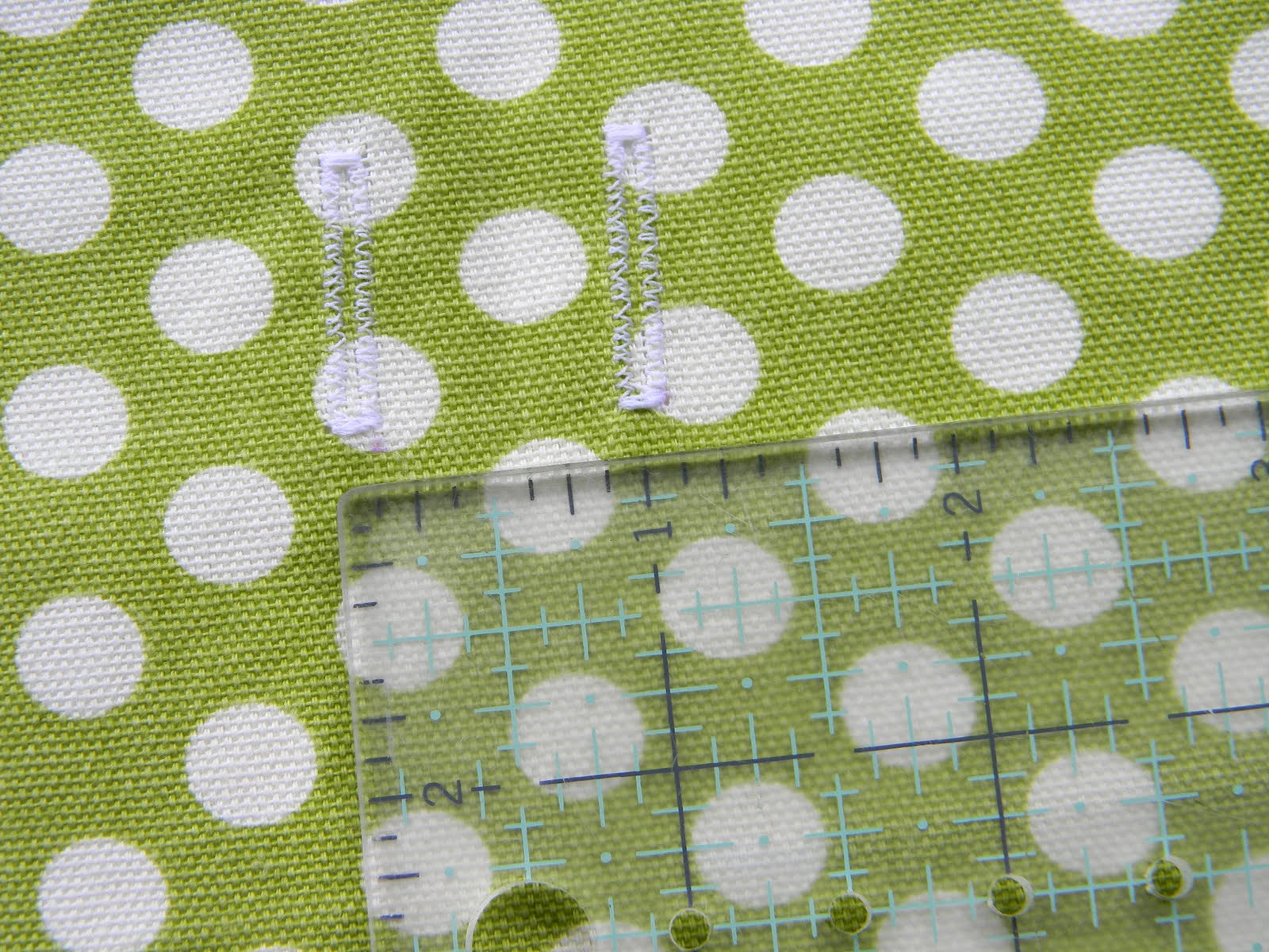 Fat Quarter Friday {The Beach Comber Bag Tutorial}