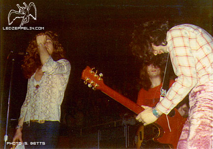 BTM = BILL T MILLER: FLASHBACK: LED ZEPPELIN II Tour on APRIL 7 1970 ...
