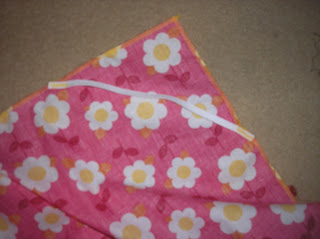 As snug as a bug in a rug: Tutorial: How to sew kindy sheets WFMW