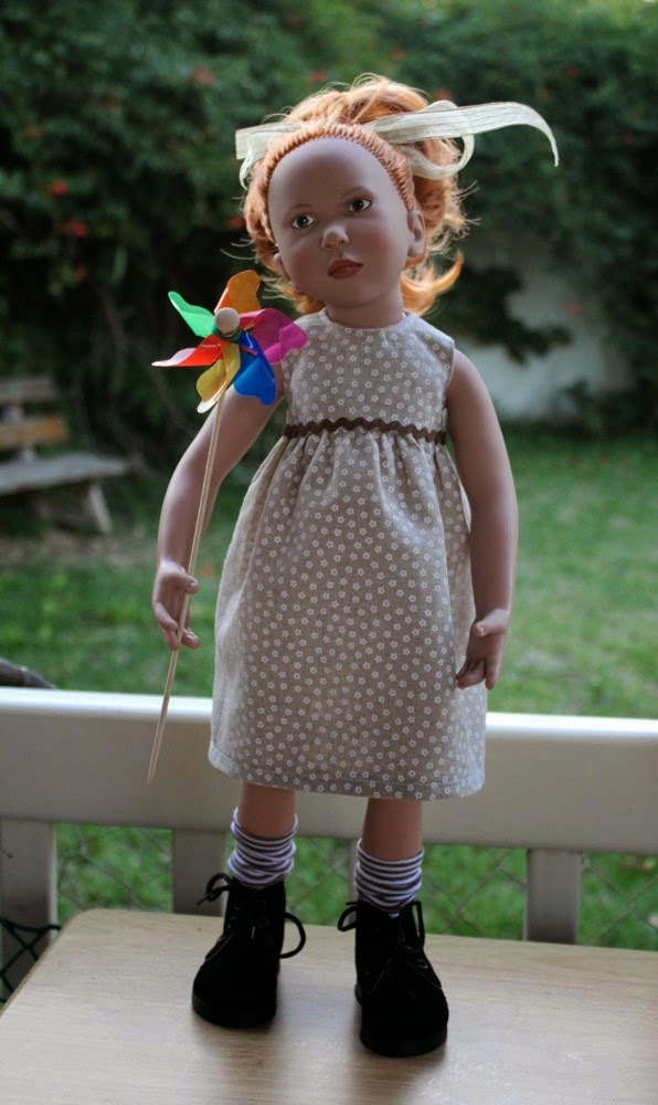 Sharon in Spain: Marlee and Skye....other vinyl dolls