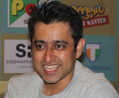 Jimit Trivedi Family Wife Son Daughter Father Mother Marriage Photos ...