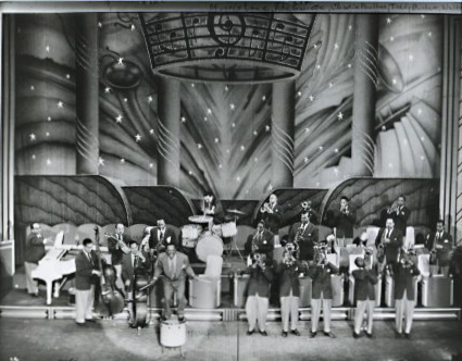 NEW YORK TOURS BY GARY : The Strand Theatre New York City