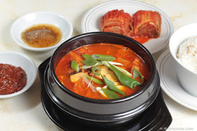 My Chingu Cafe and Resto: HANGATNYA KIMCHI JJIGAE ‘SUP KIMCHI’ KHAS KOREA