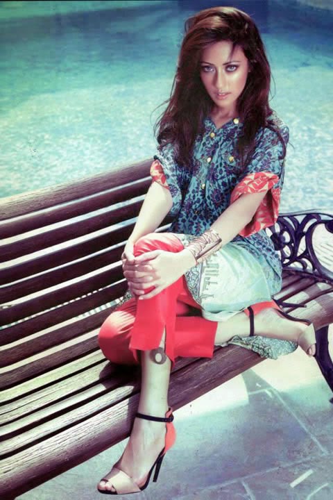 Ainy Jaffri Most Beautiful Pictures ~ woman style