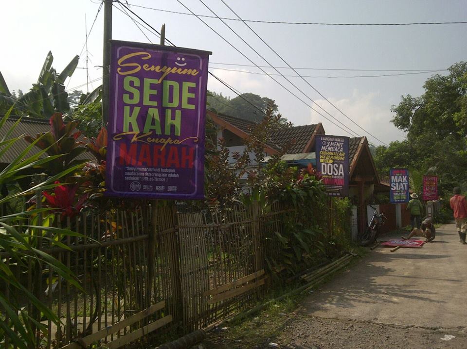 Download Gratis 18 Rontek Dakwah By MDC Chapter Malang - Kaos Muslim Gaul