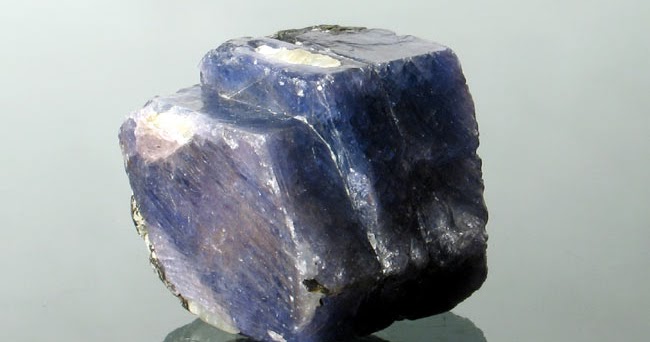 Zafír | Minerály Bratislava