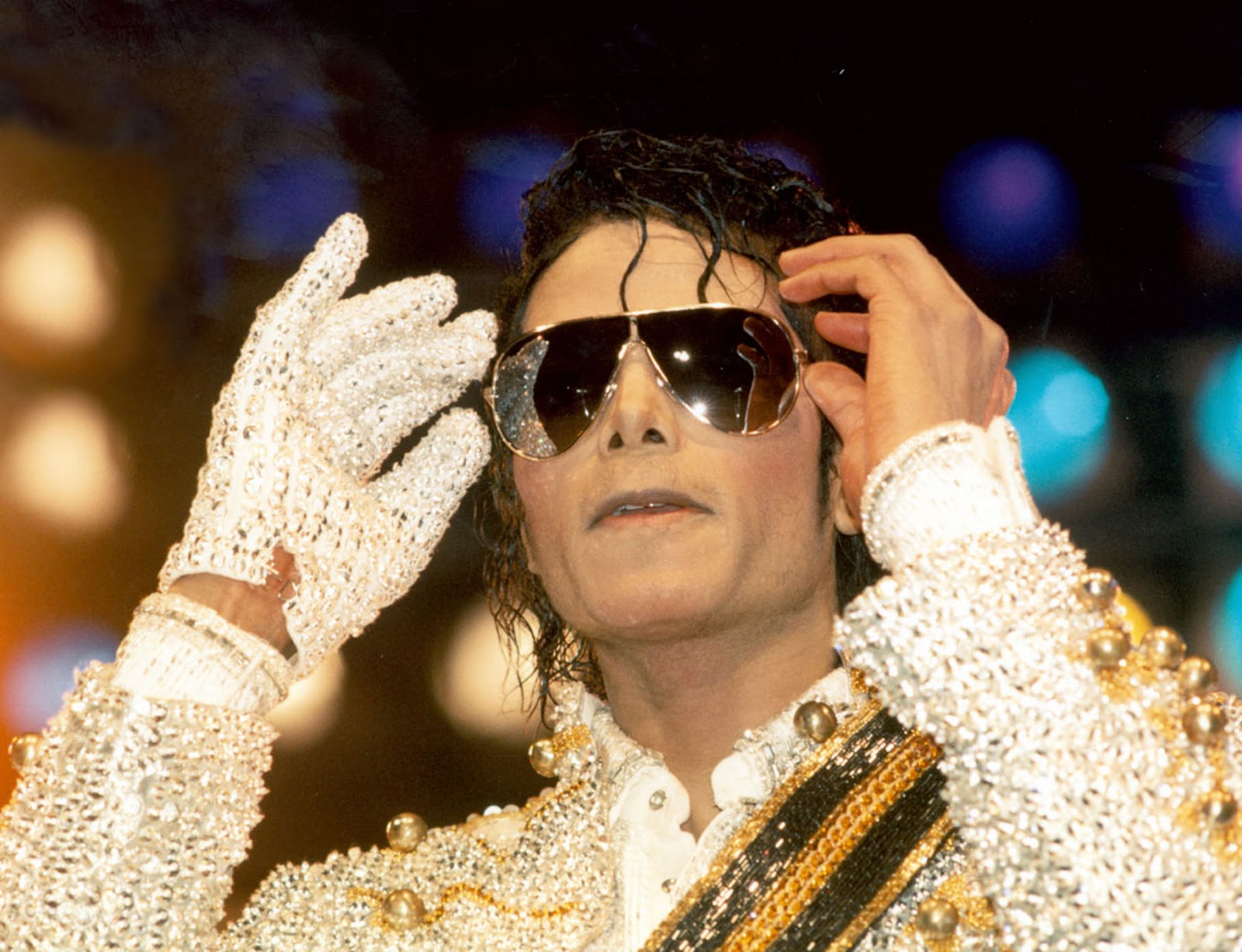 MJJ Photo Gallery: Michael Jackson - Victory Tour (The Jackson Tour)