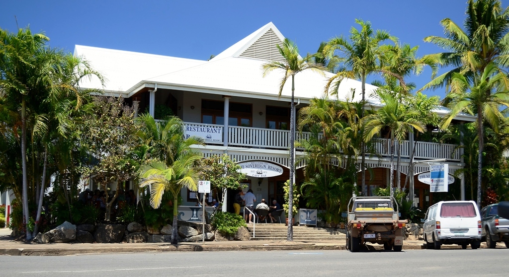 Once Around The Block - Sailing with ALANA ROSE: Steeped in History ...