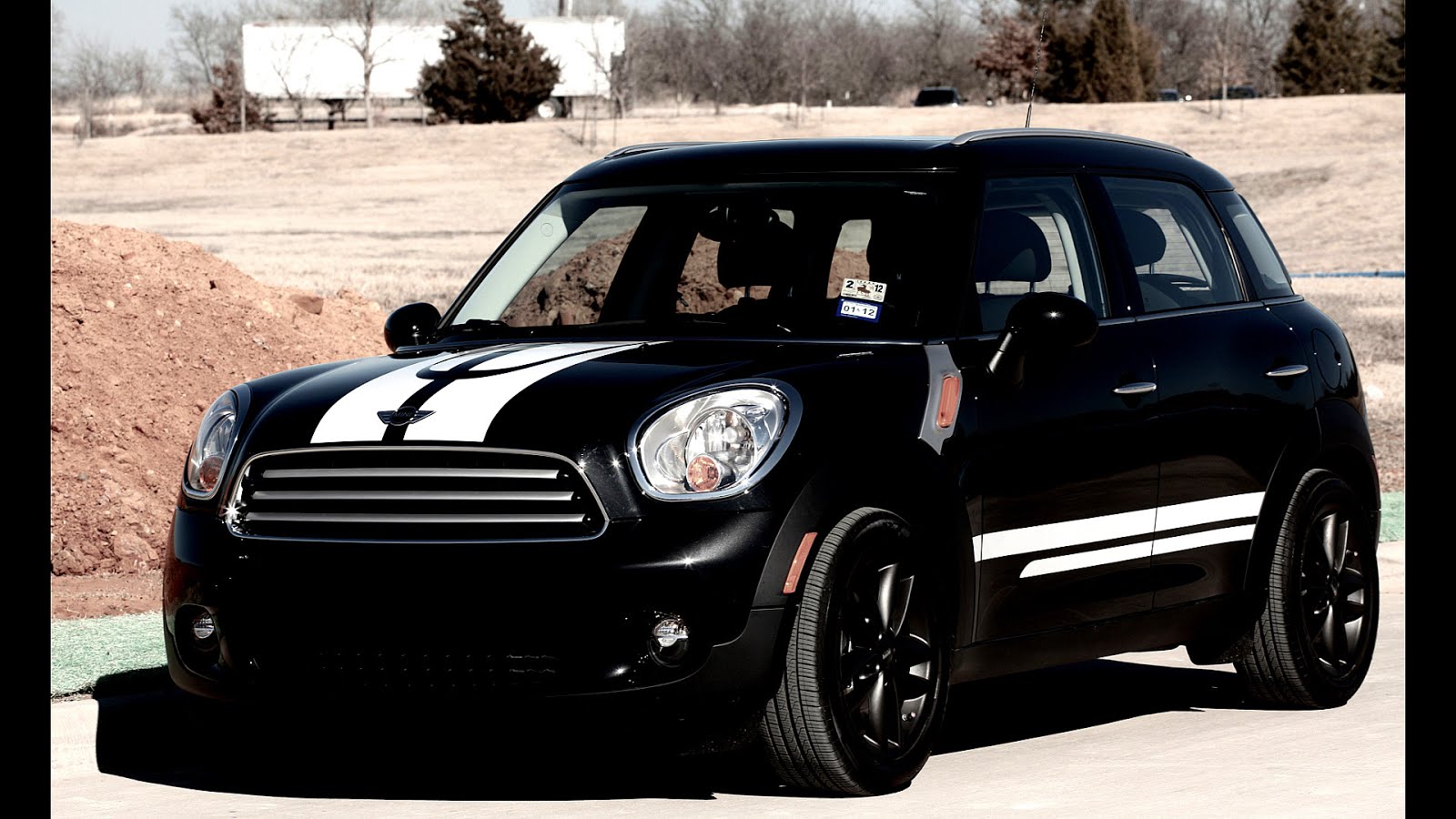White Mini Cooper With Black Stripes - Black Choices