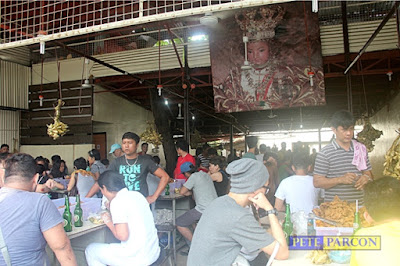 Hole In The Wall Of Cebu: Eat Like A Local At The Pungko-Pungko sa Fuente