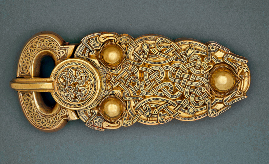 Realms Of Gold The Novel: Treasures of Sutton Hoo: The Great Gold Buckle