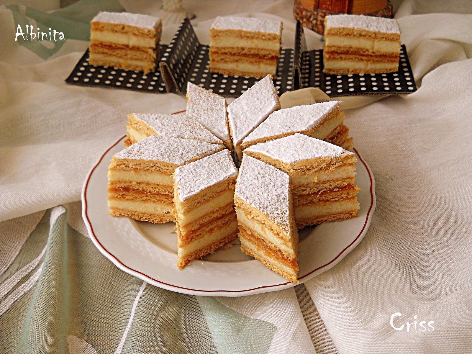 Arome si culori : Albinita - prajitura copilariei