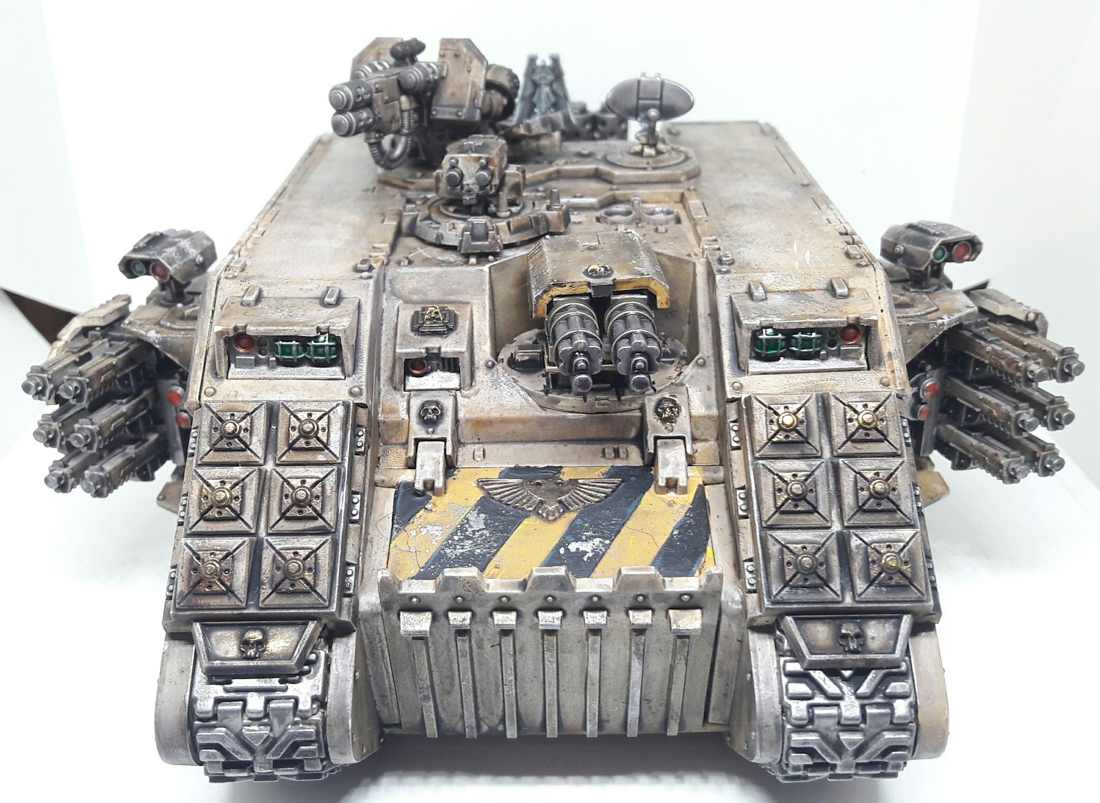 30Kplus40K: A Deathly Pet Project and Deathwing Land Raider