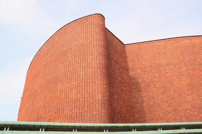 Alvar Aalto's Architecture: The House of Culture