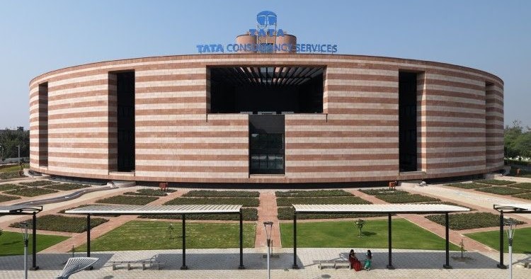 TCS walkins for freshers on March 2017