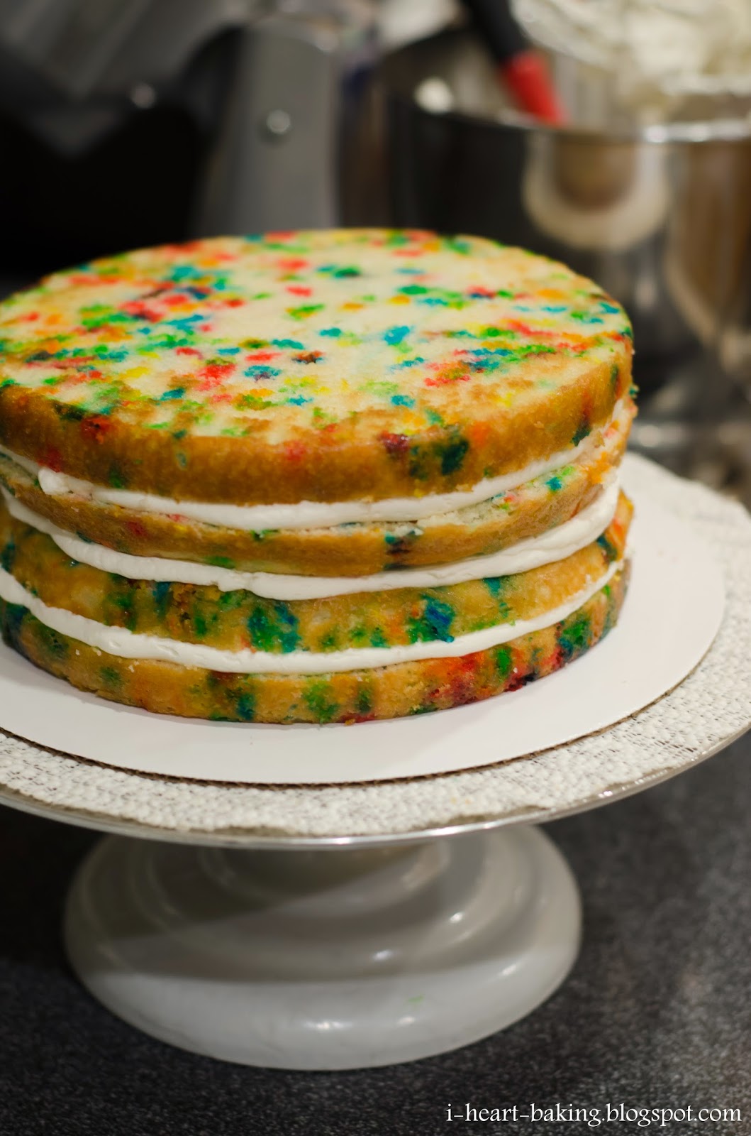 i heart baking!: blue funfetti birthday cake with piped shell sides