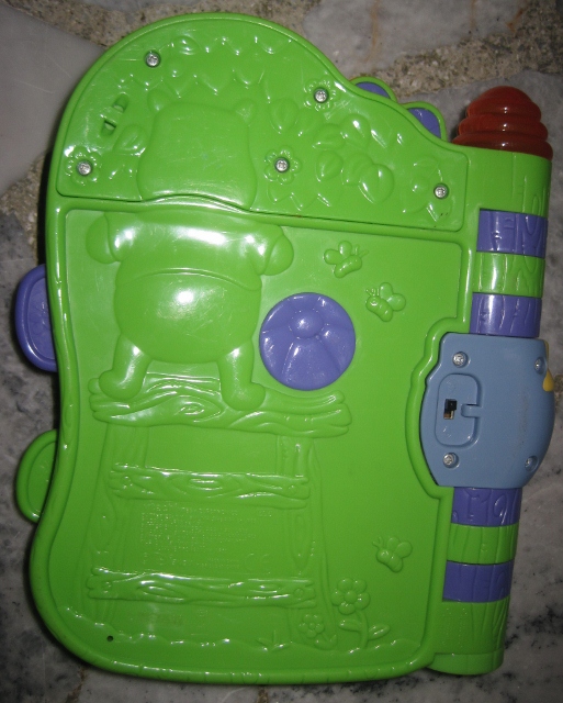 JuaiMurah: Vtech Pooh N Friends Slide N Learn Book