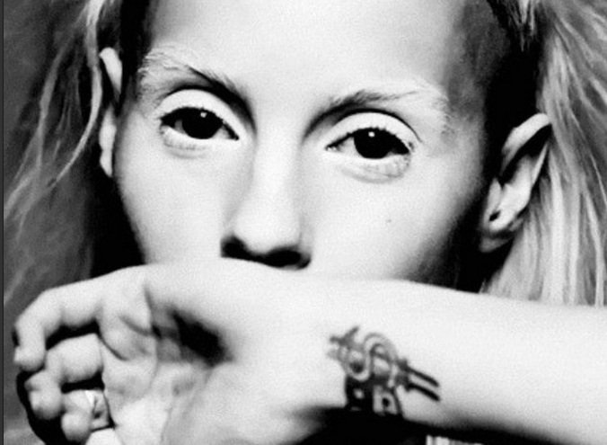 CAT STAT: Yo-Landi Visser