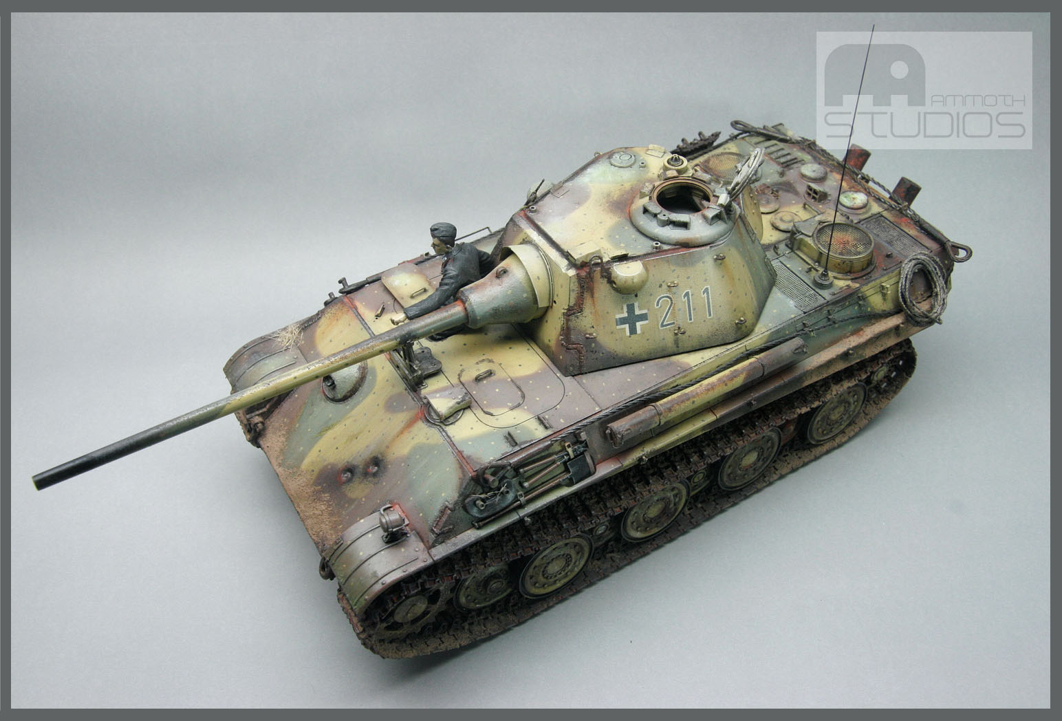 mammoth-studios: Built 1:35 Panzerkampfwagen V Panther Ausf F December ...
