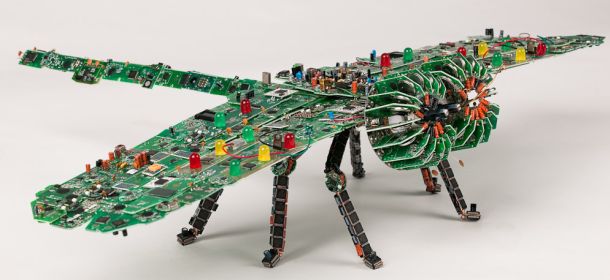 Recycled Art: Old Computer Parts and Transistor | Art and Architecture