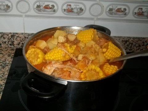 CHEF JULIO RODRIGUEZ SANTANA: CALDOSA CUBANA