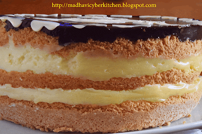Madhavi's Cyber Kitchen: Boston Cream Cake