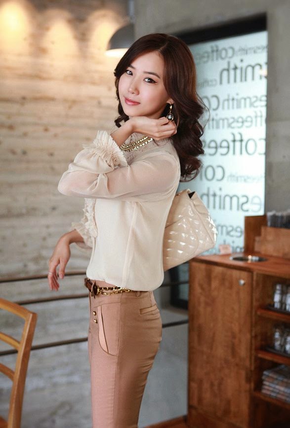 Baju Kerja Untuk Wanita Korean Style | Model Baju Korea Terbaru