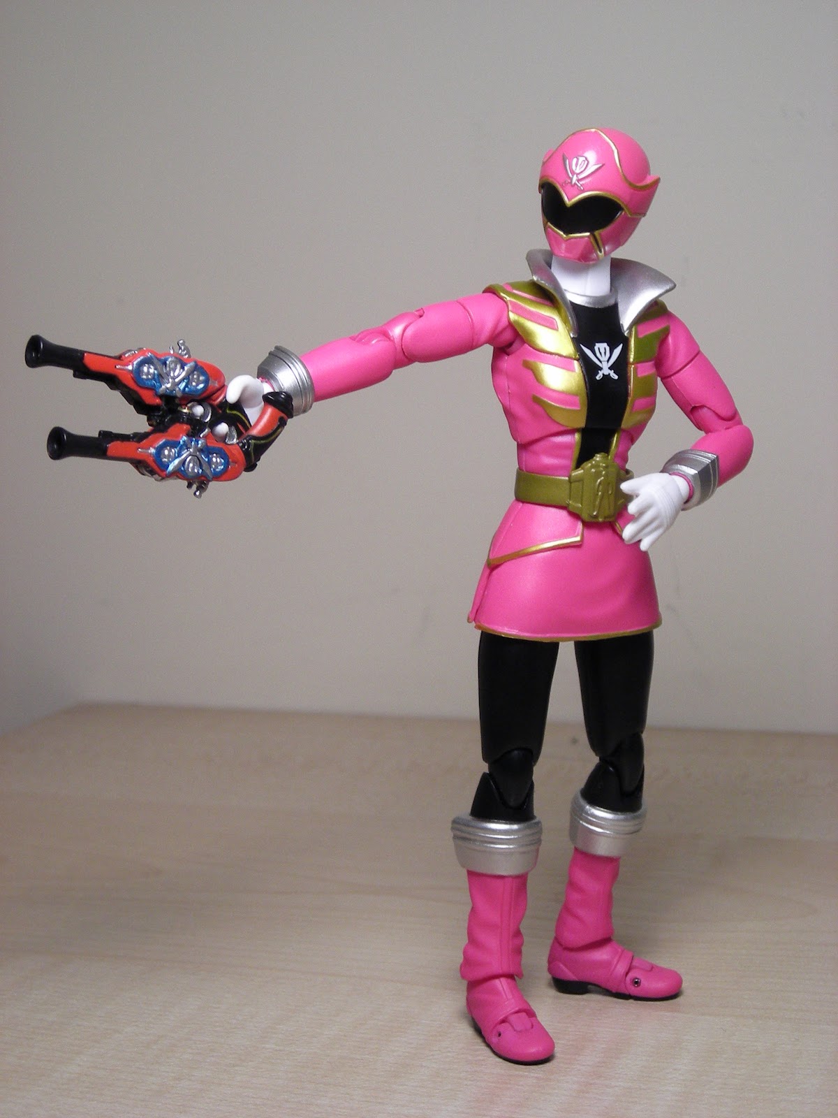 Gokaiger Pink