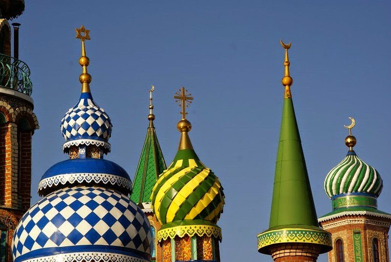 Une curiosité de qualité: Ildar Khanov et le Temple de toutes les Religions Une curiosité de qualité: Ildar Khanov et le Temple de toutes les Religions