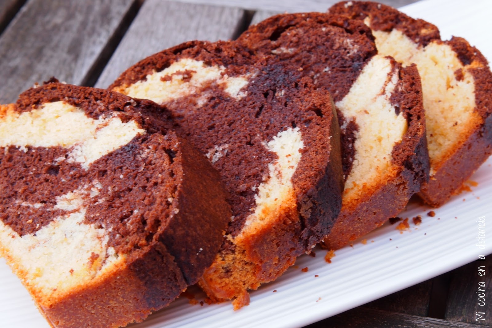 Mi cocina en la distancia: Plum cake marmolado (Marble Cake)
