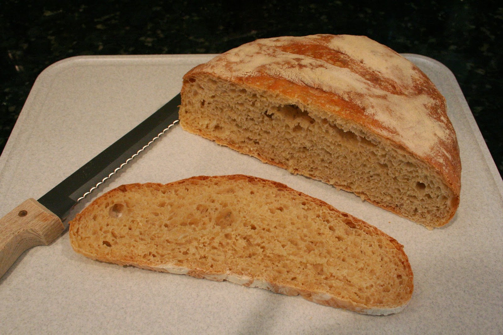 Whispers From Elizabeth: Cooking With Food Storage: No Knead Artisan Bread