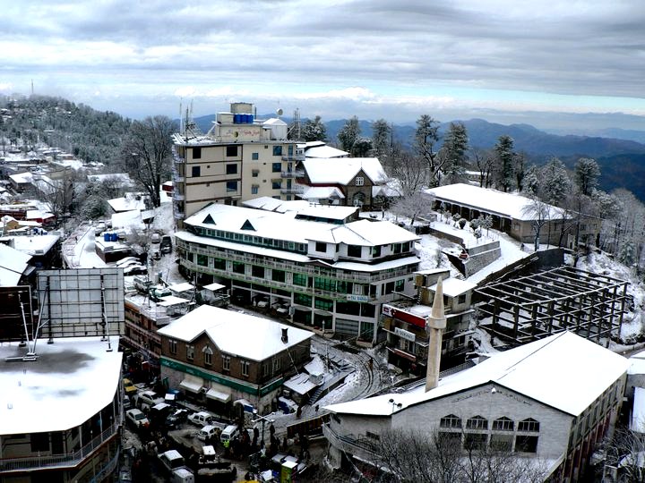 gaddafi: Murree Snow falling in 2011 pictures (Winter Hill Station ...