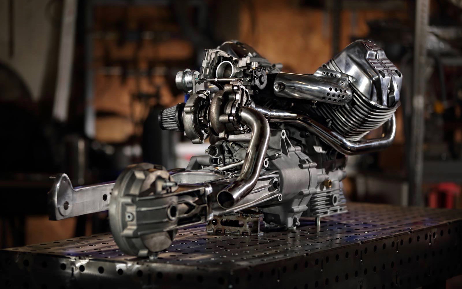 Rodsmith V9 Turbo - Inazuma café racer