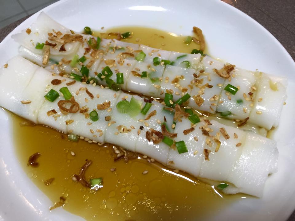 Chee Cheong Fun by Andrew Lim