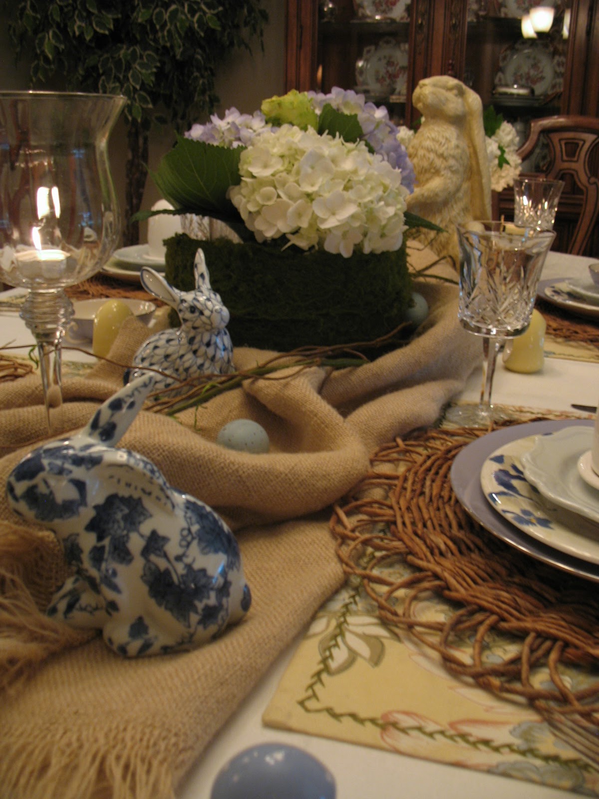 Miss Bloomers : Burlap & Bunnies