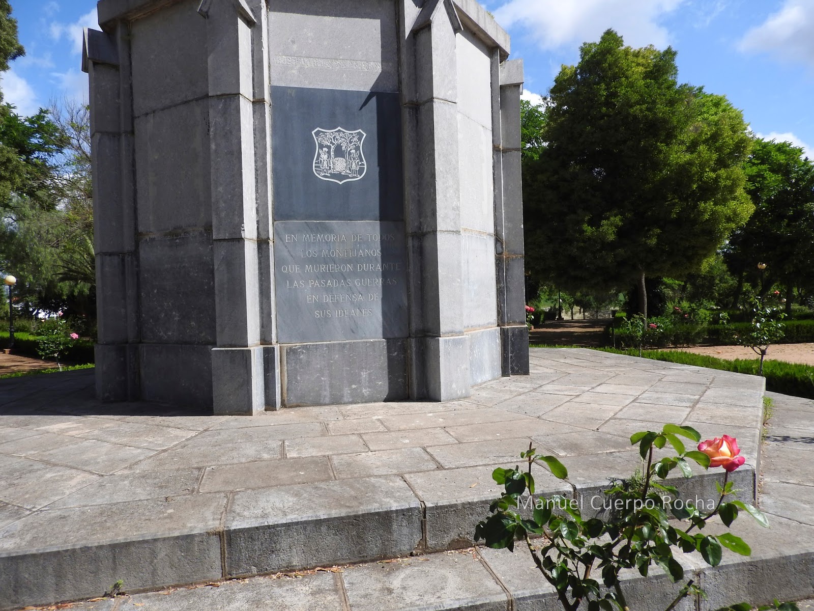 PARQUE MUNICIPAL DE MONTIJO: 4. PARQUE MUNICIPAL DE MONTIJO. CRUZ DE ...