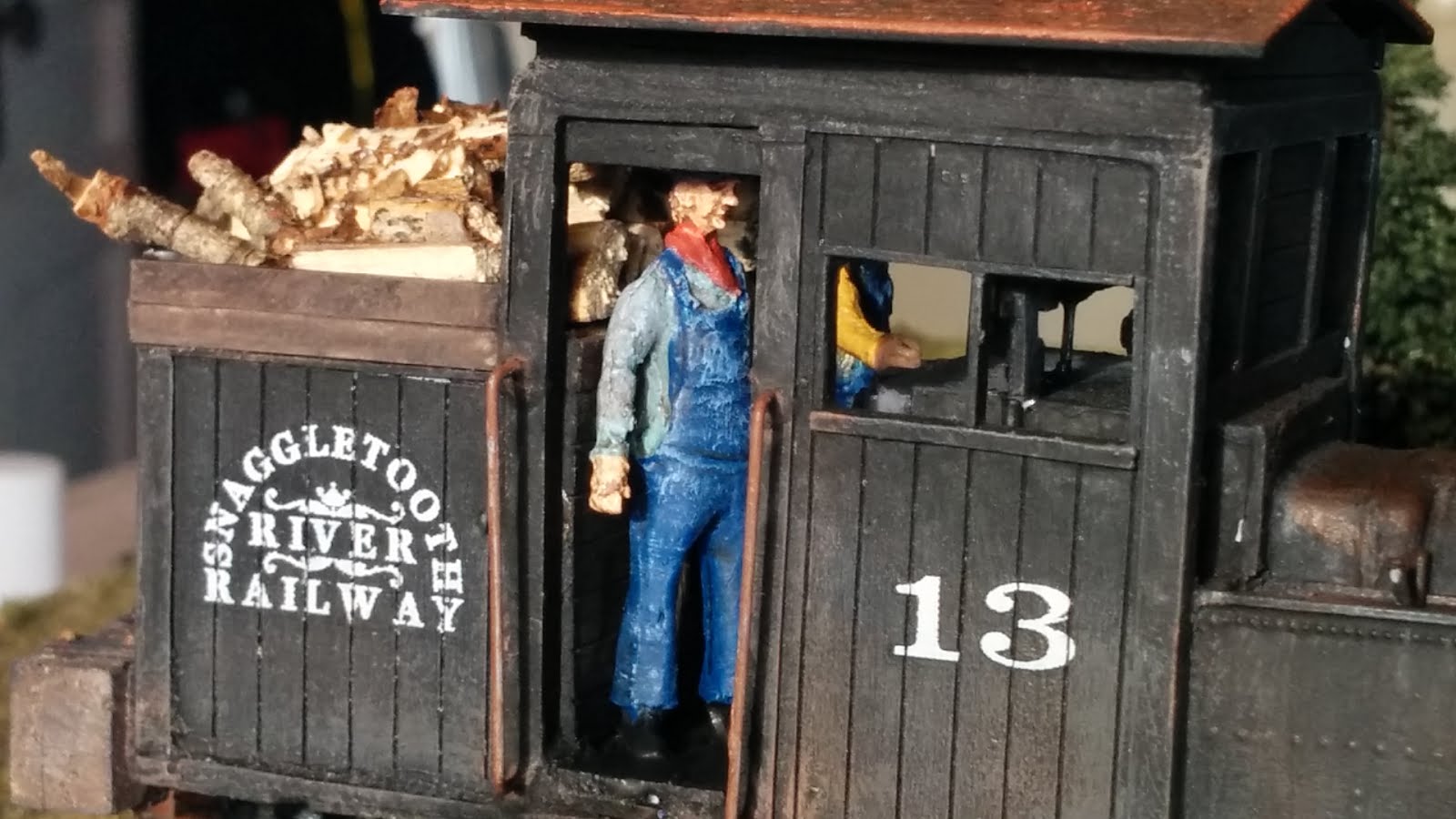 "Heavy Weather": On30 Kitbash of an OO Bachmann Ivatt. Painted and ...