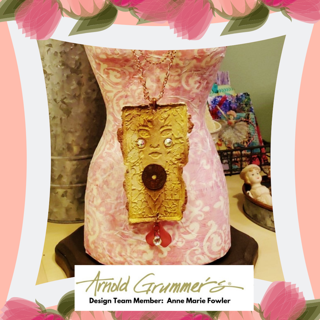 The Empress's Screen Pendant