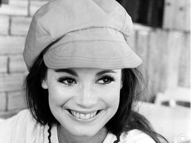 REGINA DUARTE (NAMORADINHA DO BRASIL): 70 FOTOS PARA REGINA DUARTE